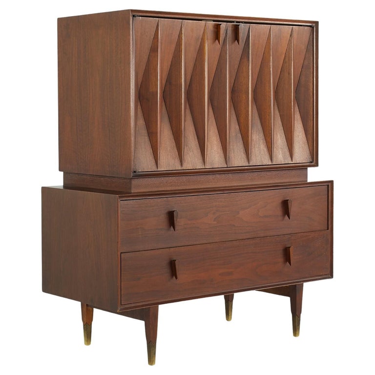 Albert Parvin Mid Century Diamant Nussbaum Highboy Kommode im Angebot ...