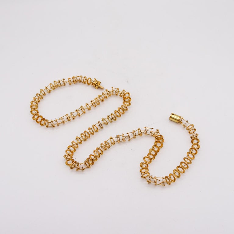 Alberto Zorzi 1980 Geometric Articulated Chain Necklace in 18 Karat ...