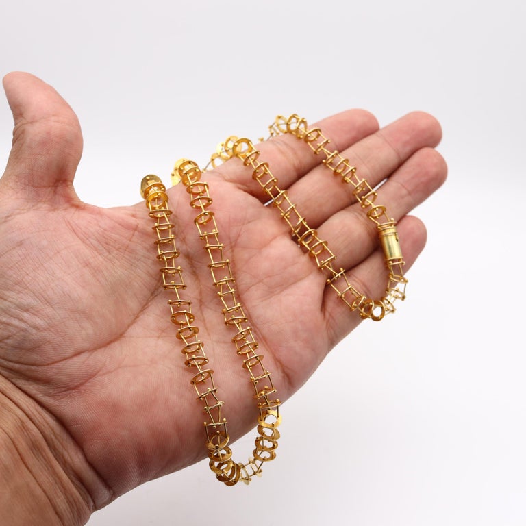 Alberto Zorzi 1980 Geometric Articulated Chain Necklace in 18 Karat ...