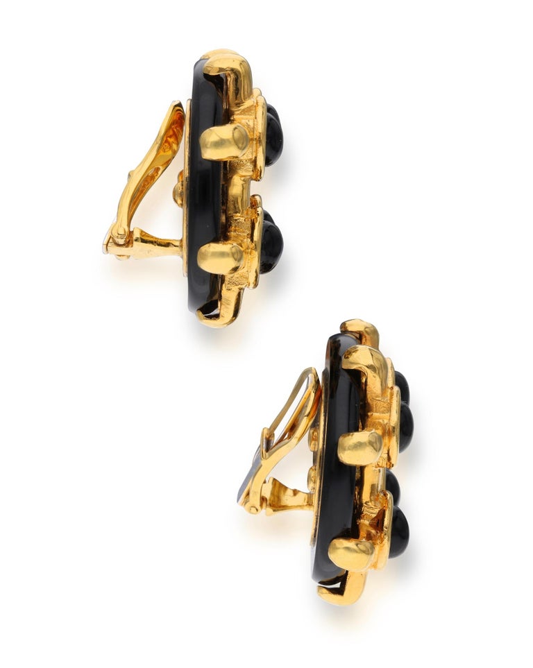 Aldo Cipullo for Cartier Gold and Onyx Ear Clips For Sale at 1stDibs