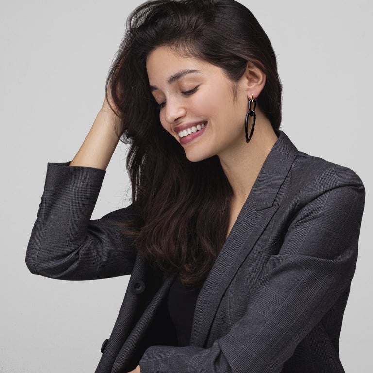 Black Agate 18 Karat Yellow Gold Pendant Earrings For Sale at 1stDibs