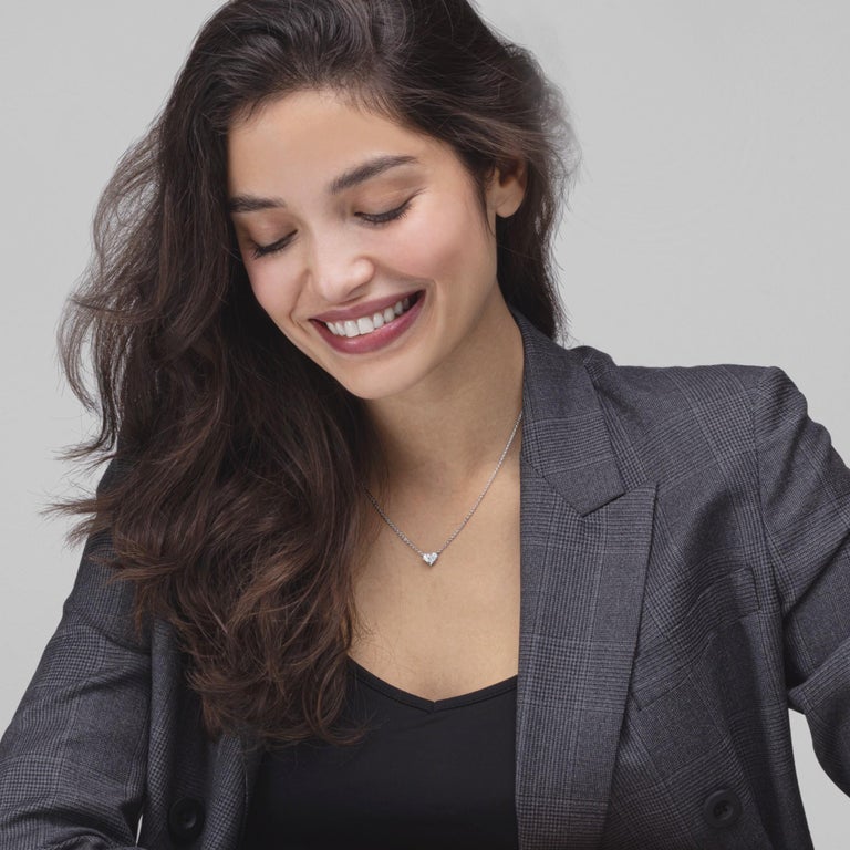 White Diamond White Gold Heart Pendant Necklace For Sale at 1stDibs