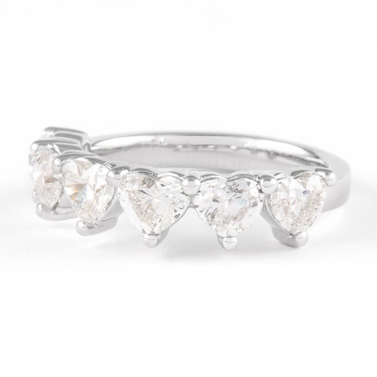 Alexander 1.84ct Heart Diamond D-F VVS2/VS1 Half Eternity Band Platinum For Sale at 1stDibs