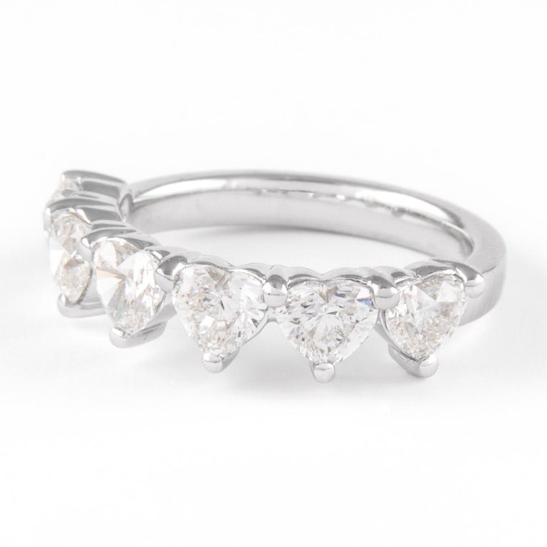 Alexander 1.84ct Heart Diamond D-F VVS2/VS1 Half Eternity Band Platinum For Sale at 1stDibs
