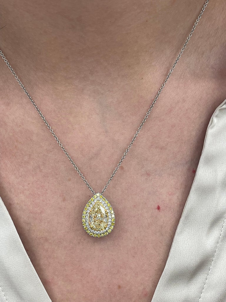 Alexander 2.27ct Fancy Light Yellow Pear Diamond 18k Gold Pendant ...