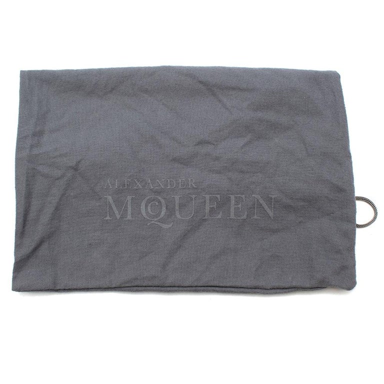 Alexander McQueen White Crocodile Embossed Crystal Knuckle Duster Bag ...