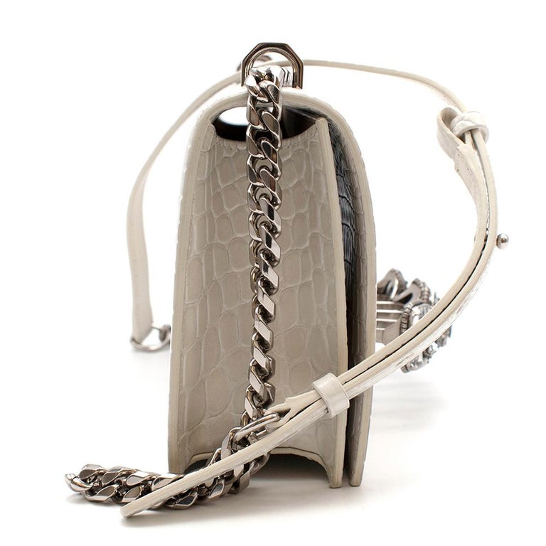 Alexander McQueen White Crocodile Embossed Crystal Knuckle Duster Bag ...