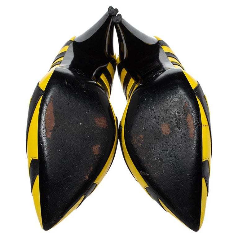 Alexander McQueen Yellow/Black Leather Geometric Bumblebee Pumps Size ...