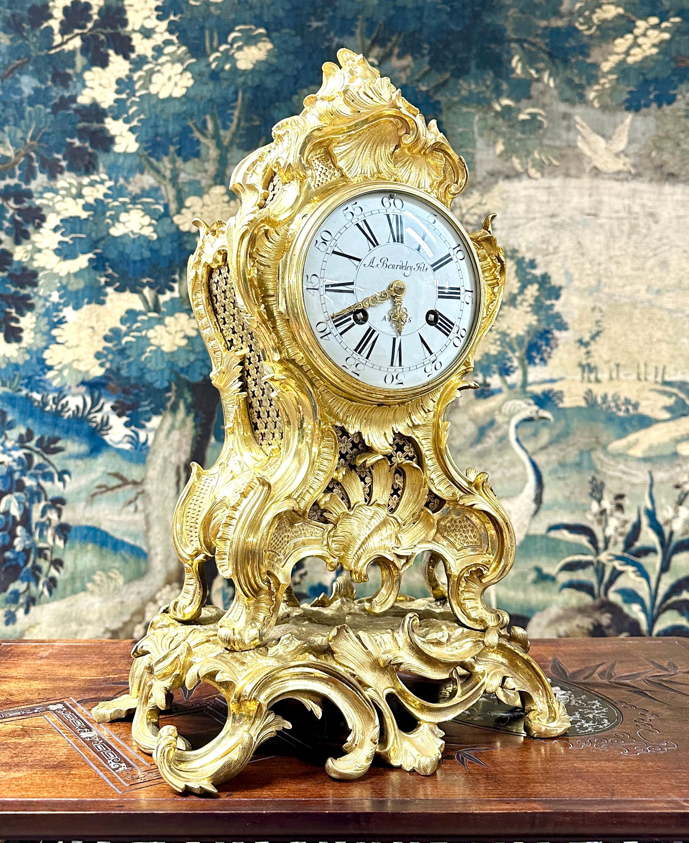 Alfred Beurdeley - Rockery Shaped clock In Gilt And Chiseled Bronze ...