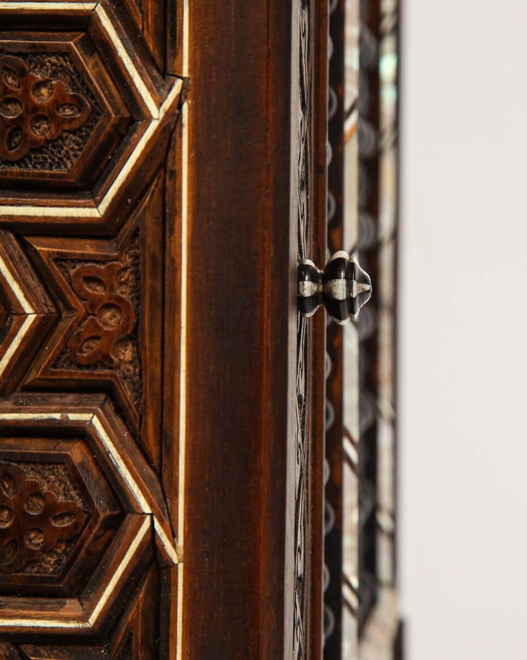 "Alhambra Islamic" Silver, Mother of Pearl, and Bone Inlaid Wall ...