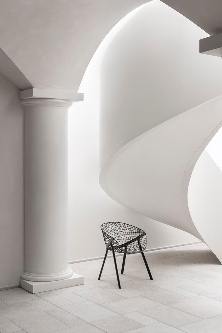 Alias 040 Kobi Chair with Large Pad in Grey and White Lacquered ...