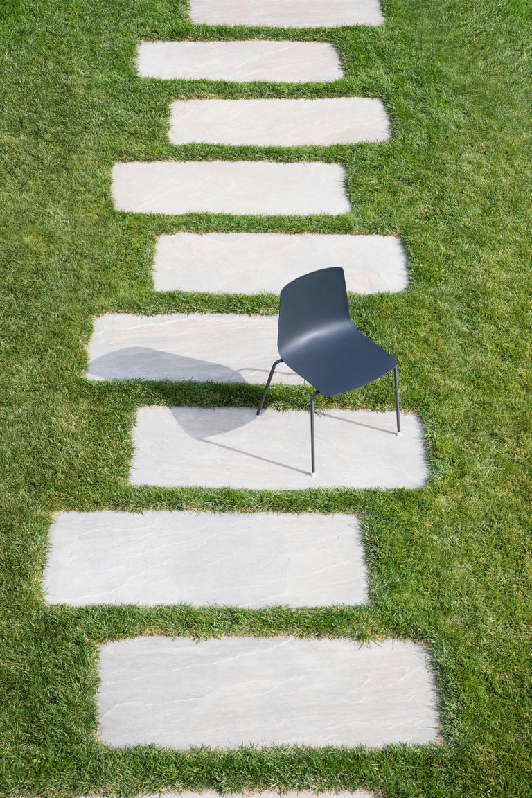 Alias 89C Slim Chair 4 in Light Grey Polypropylene Seat and Lacquered ...