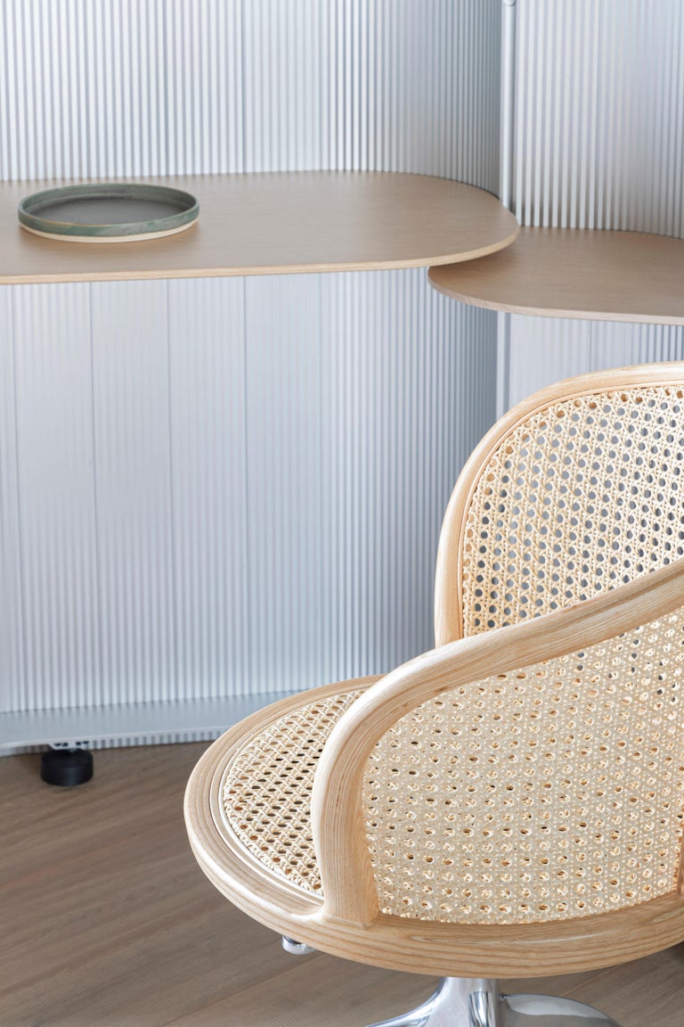 Alias 901 Young Lady Chair with White Upholstered Seat and Polished ...