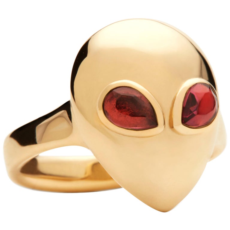 Alien Pinky, 14 Karat Yellow Gold Pink Tourmaline Ring For Sale at ...