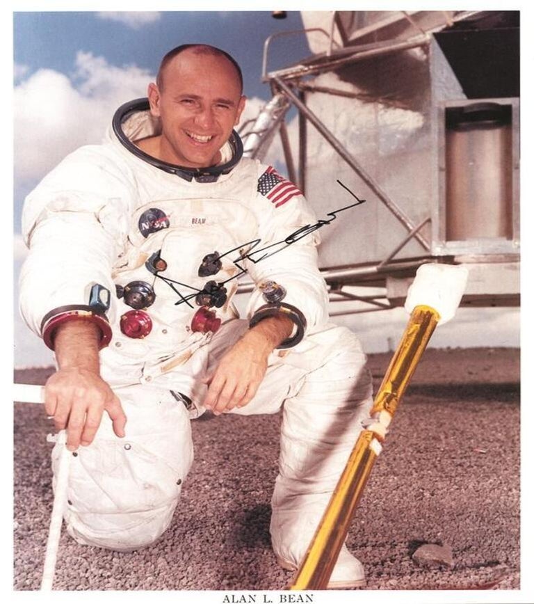 All 12 Apollo NASA Moonwalker Astronauts Signed Color Photographs at ...