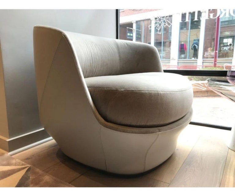 Floor Sample Giorgetti All Around Chair By Ludovica and Roberto Palomba ...