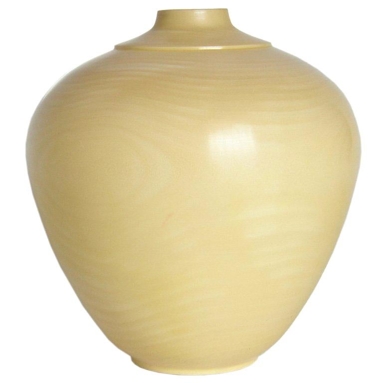 Allen Ritzman turned wood vase For Sale at 1stDibs