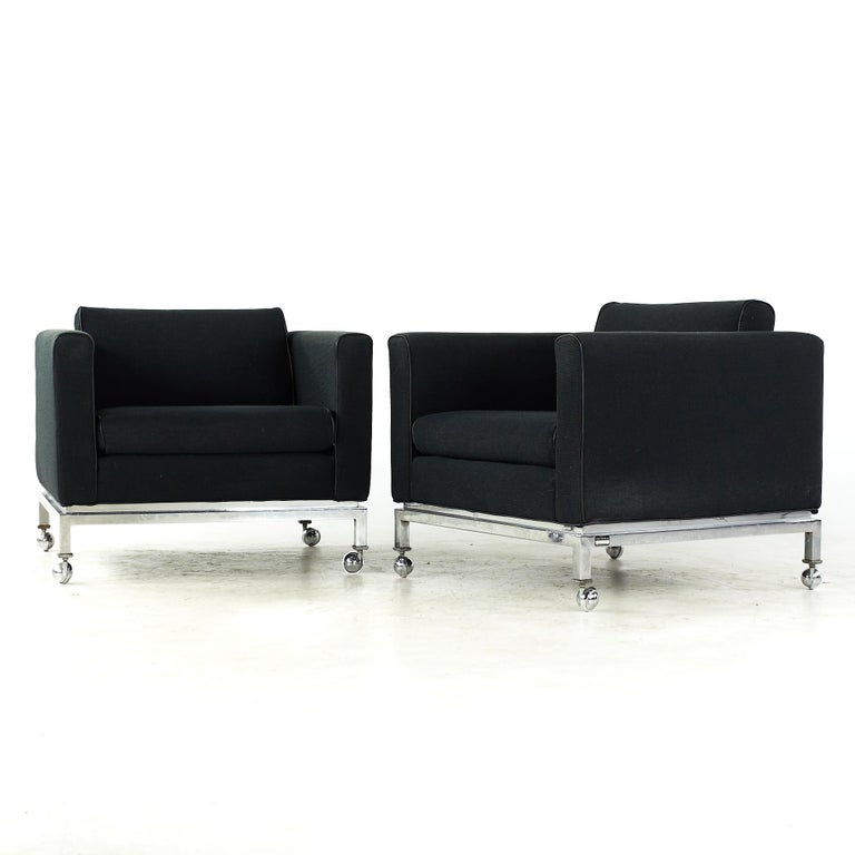 Alma Midcentury Rolling Chrome Lounge Chairs, Pair For Sale at 1stDibs