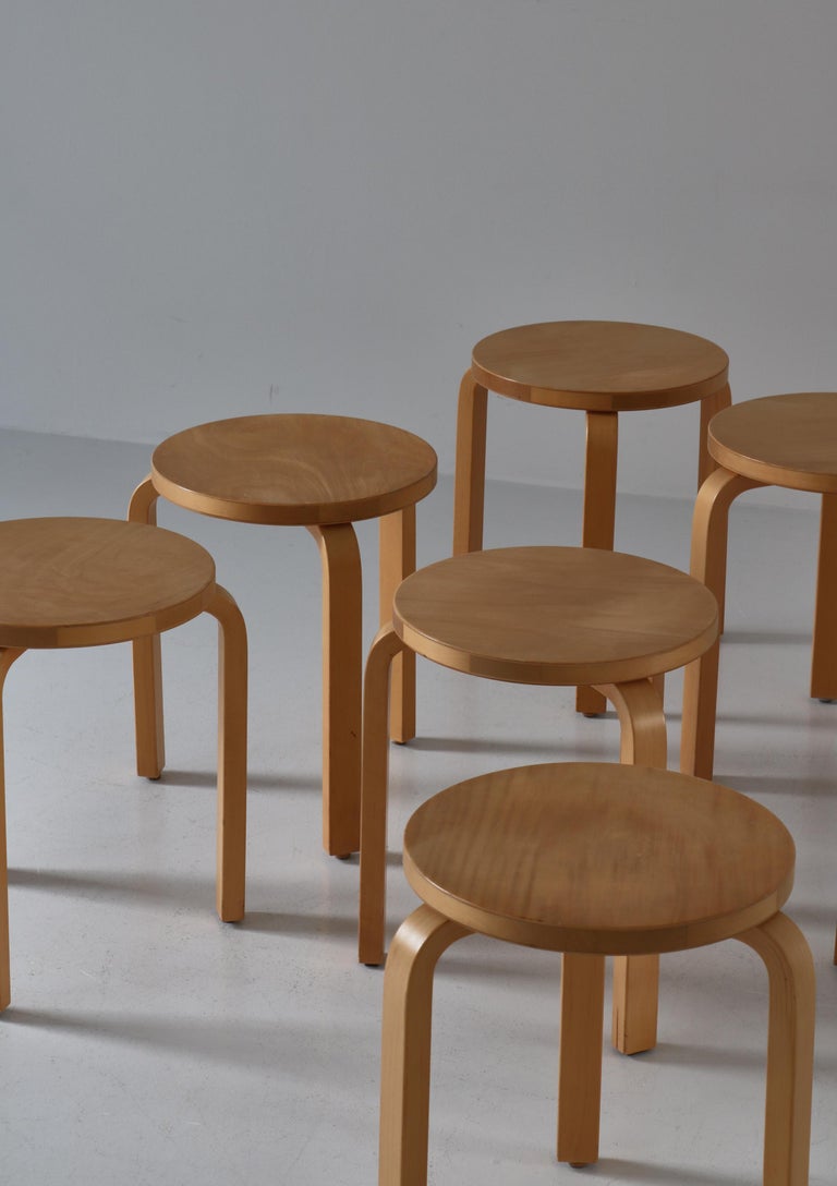Alvar Aalto 7 Vintage L-Leg Stools Model 60 in Birch, 1970s Artek, Finland For Sale at 1stDibs