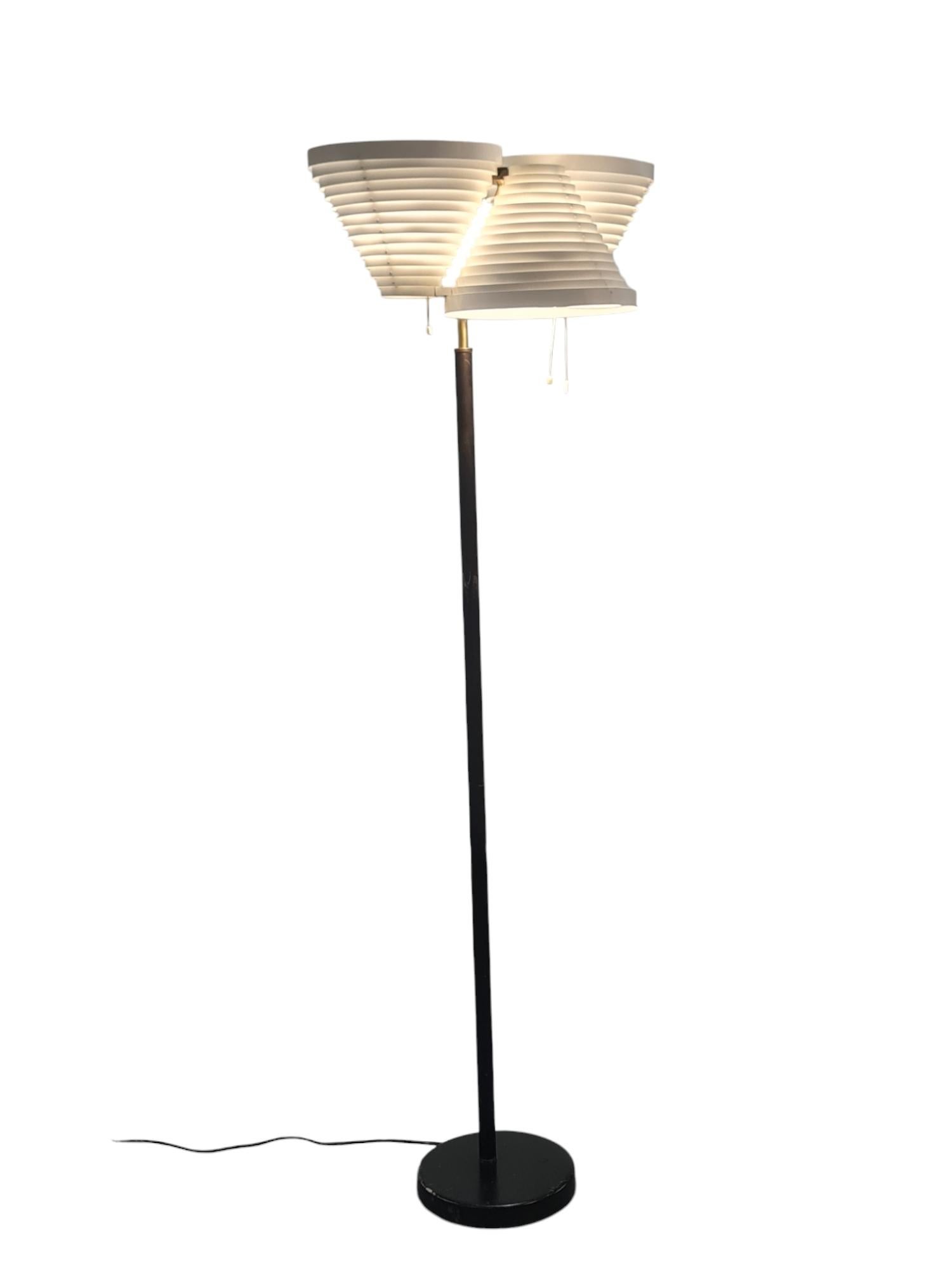 Alvar Aalto Floor Lamp Model A809 in White and Black Leather ...