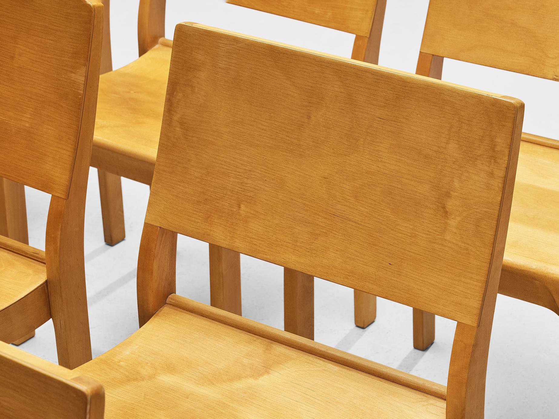Alvar Aalto for Artek Set of Six Stackable '11' Chairs in Birch Plywood ...