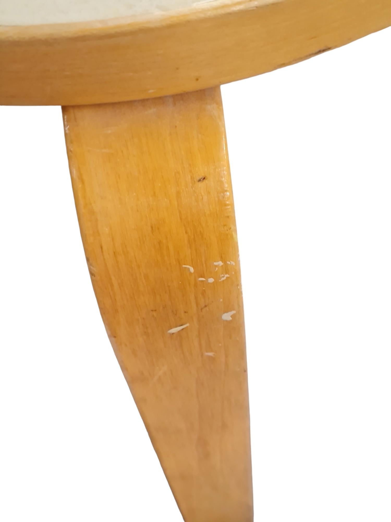 Alvar Aalto 3 Legged Stool Model 60 In Birch and Beige Linoleum, Artek 1950s For Sale at 1stDibs