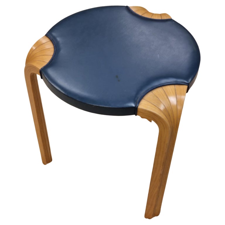 Alvar Aalto Hocker X600 für Artek, 1960er Jahre im Angebot bei 1stDibs