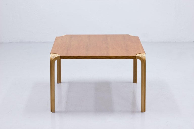 Alvar Aalto" X800" Fan Leg Table at 1stDibs