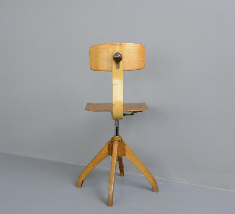 Ama Elastik Factory Chair, circa 1930s at 1stDibs | ama elastik chair