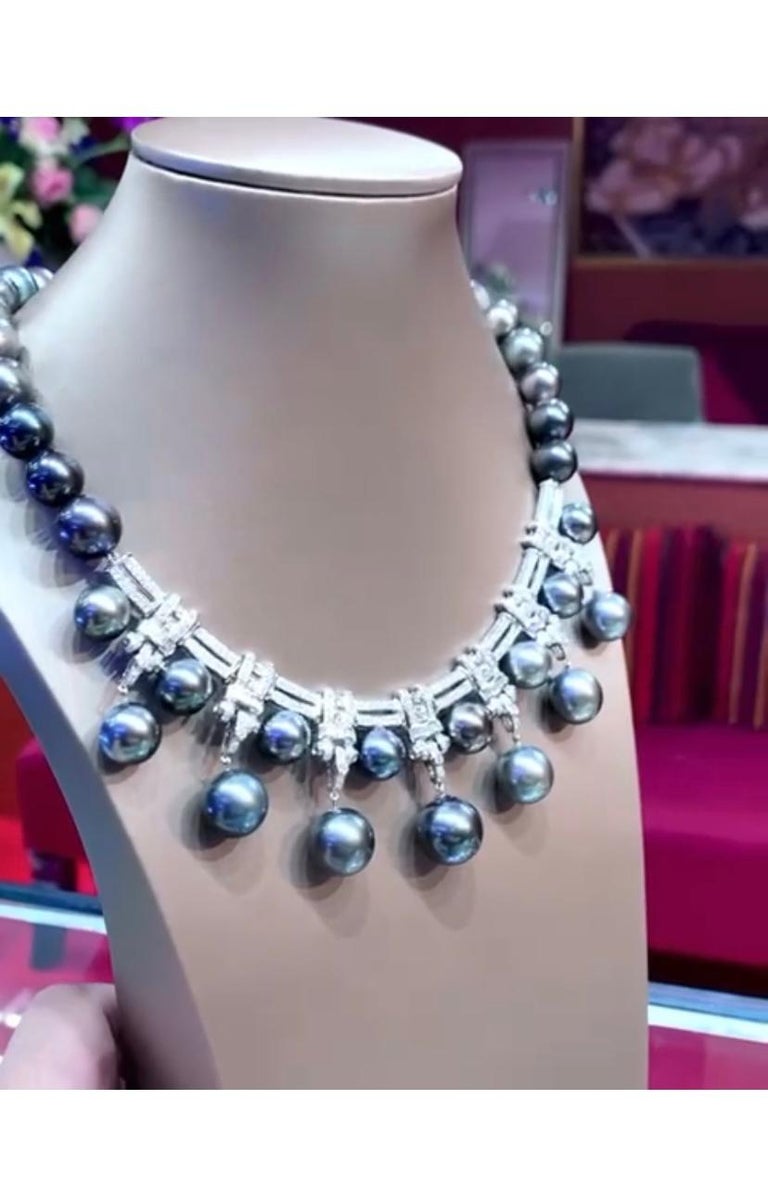 Amazing Art Deco Tahitian Pearls and Diamonds on Parure in Gold For ...