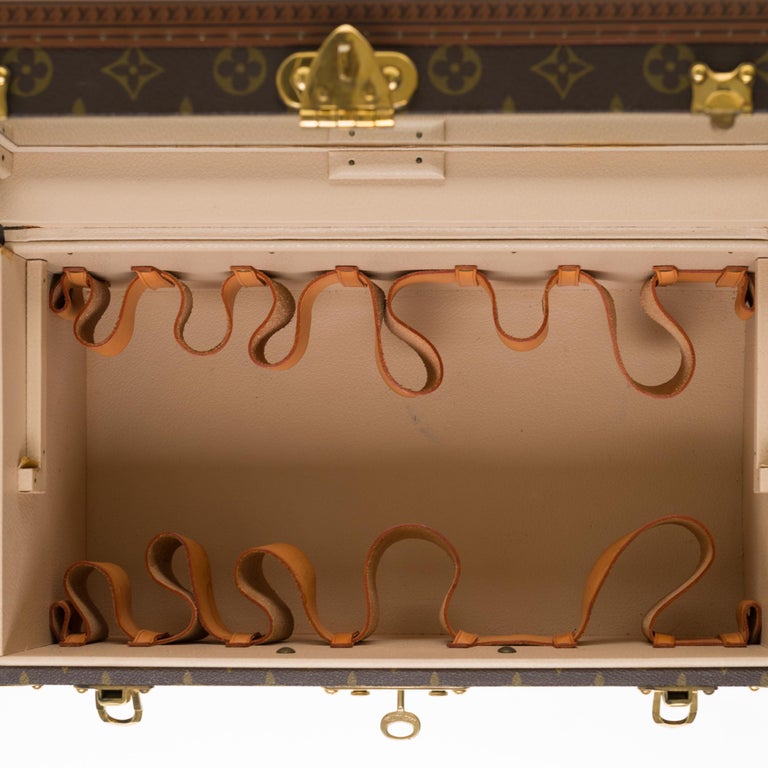 Amazing Louis Vuitton Vanity Case in monogram Canvas and brass hardware ...