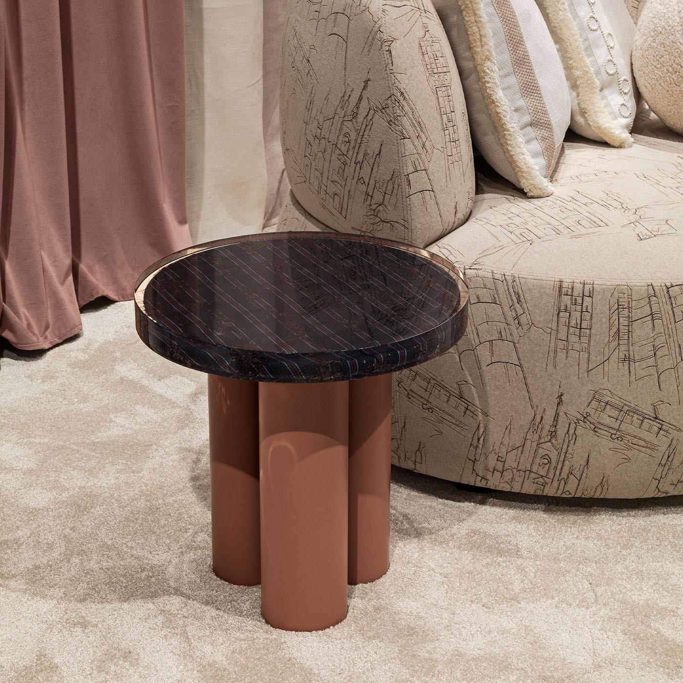 Amber Round Antiqued-Pink and Dark-Gray Metal and Resin Side Table For ...