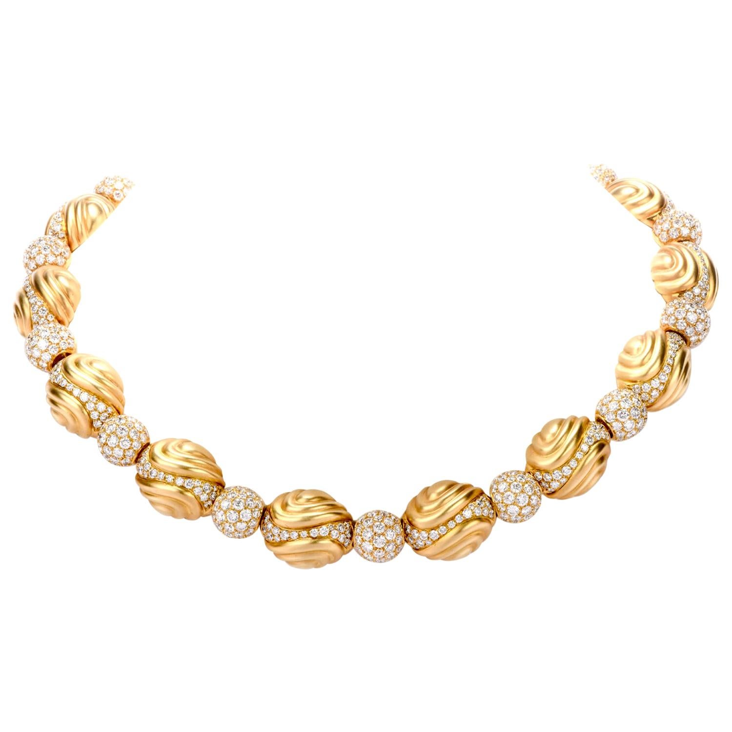 Ambrosi Elliptical 20.30 Carat Diamond 18 Karat Gold Choker Necklace ...