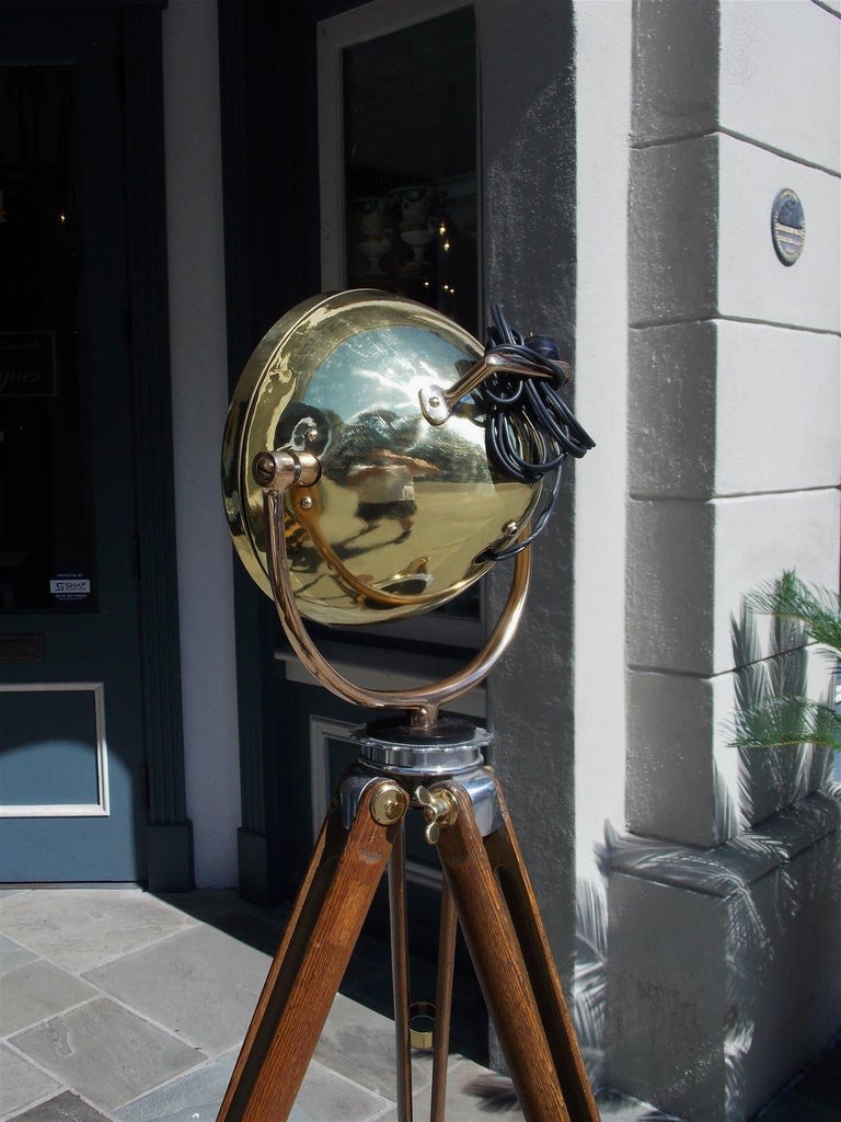 American Brass and Oak Swivel Spot Light on Telescopic Tripod Stand ...