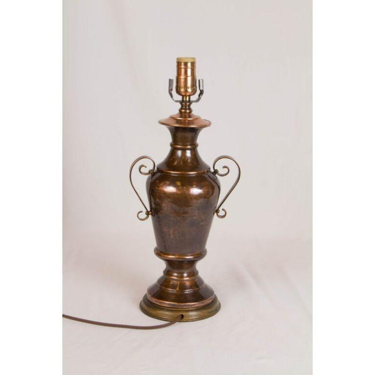 American, C. 1950 Hammered Copper Table Lamp For Sale at 1stDibs
