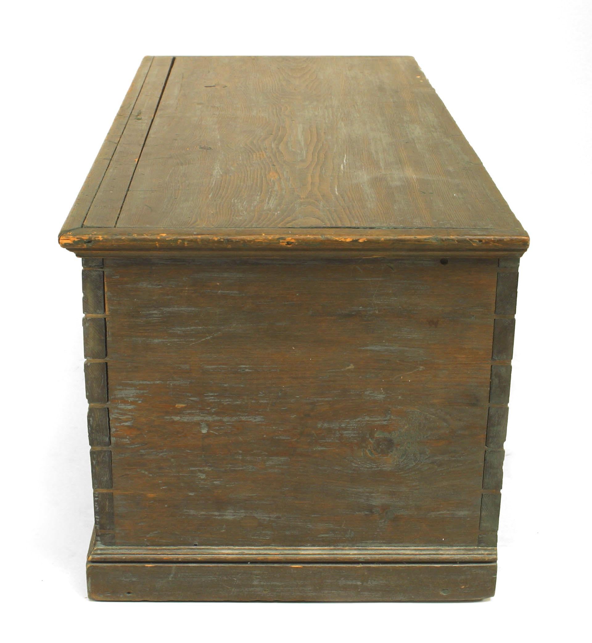 American Country Pine Trunk at 1stDibs | pine trunk for sale
