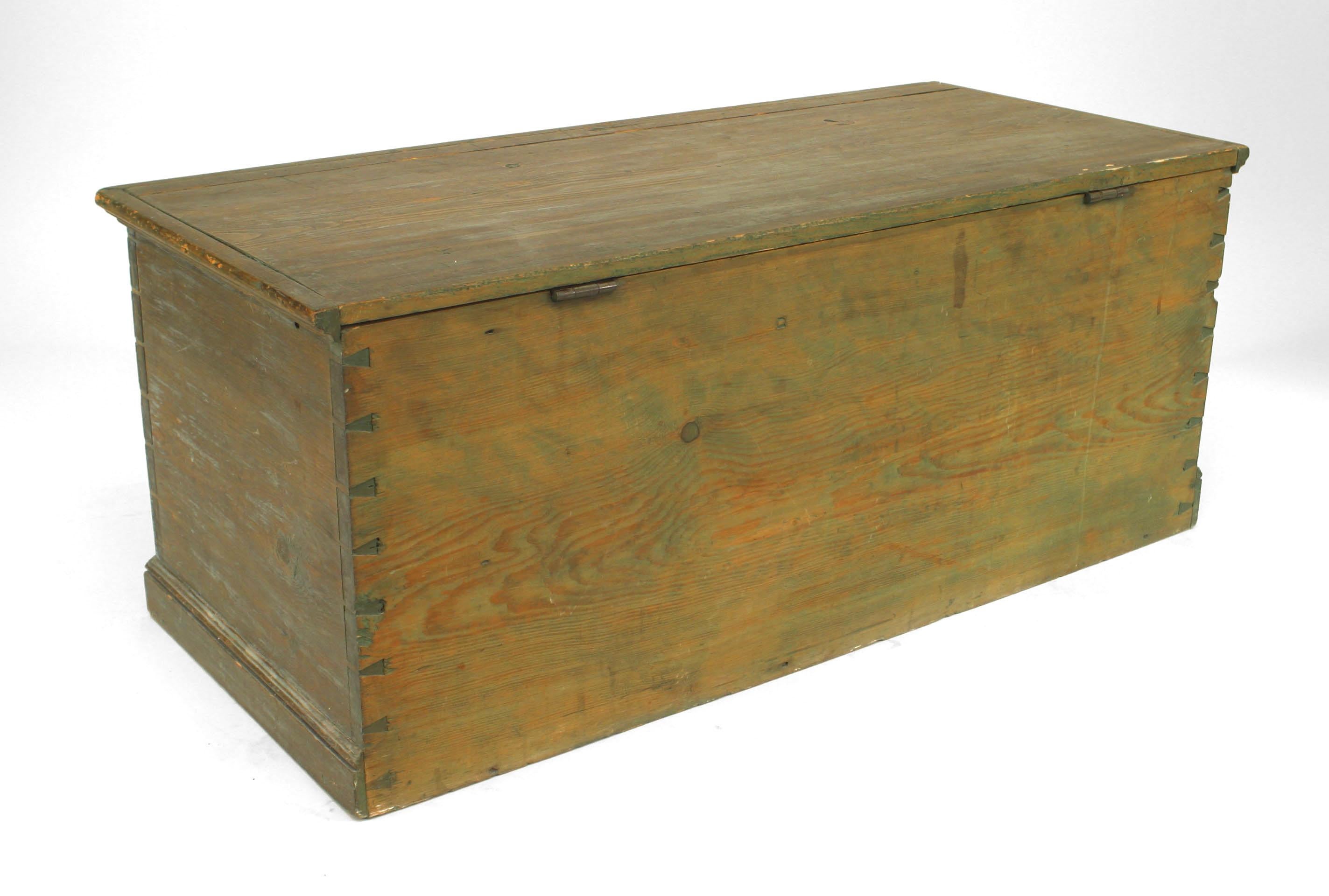 American Country Pine Trunk at 1stDibs | pine trunk for sale