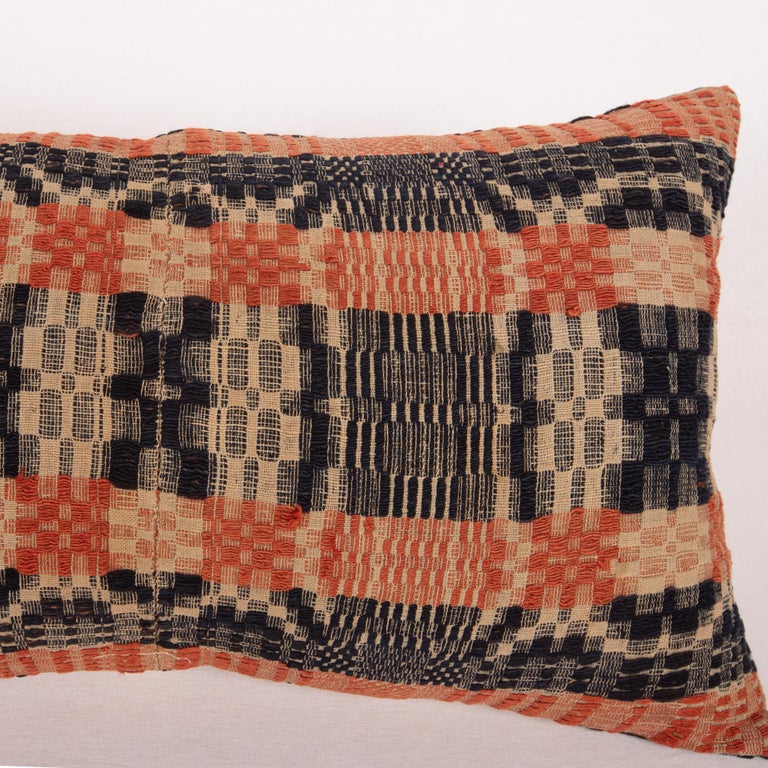 American Coverlet Pillow Cover, North America, 19th C. For Sale at 1stDibs