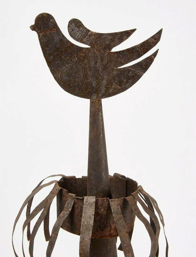 American Folk-Art Finial with Dove For Sale at 1stDibs