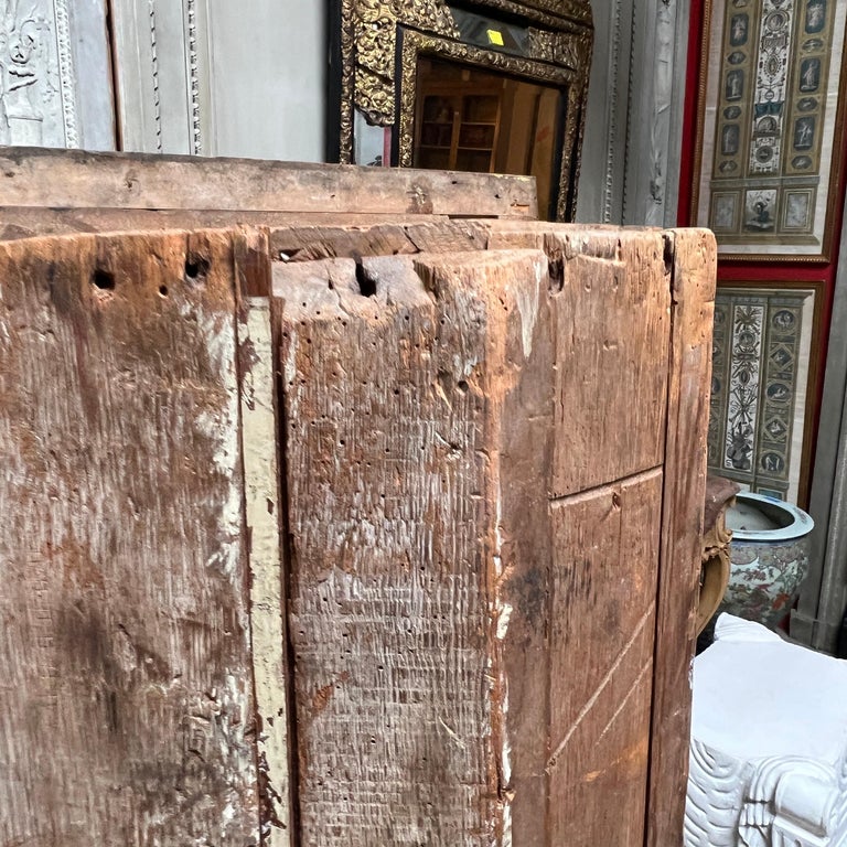 American Georgian Corner Cupboard with a Red Painted Finish For Sale at ...