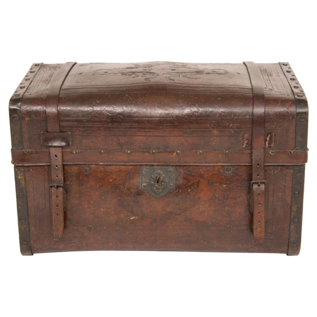 American Hand Tooled Leather Trunk, c.1850 For Sale at 1stDibs