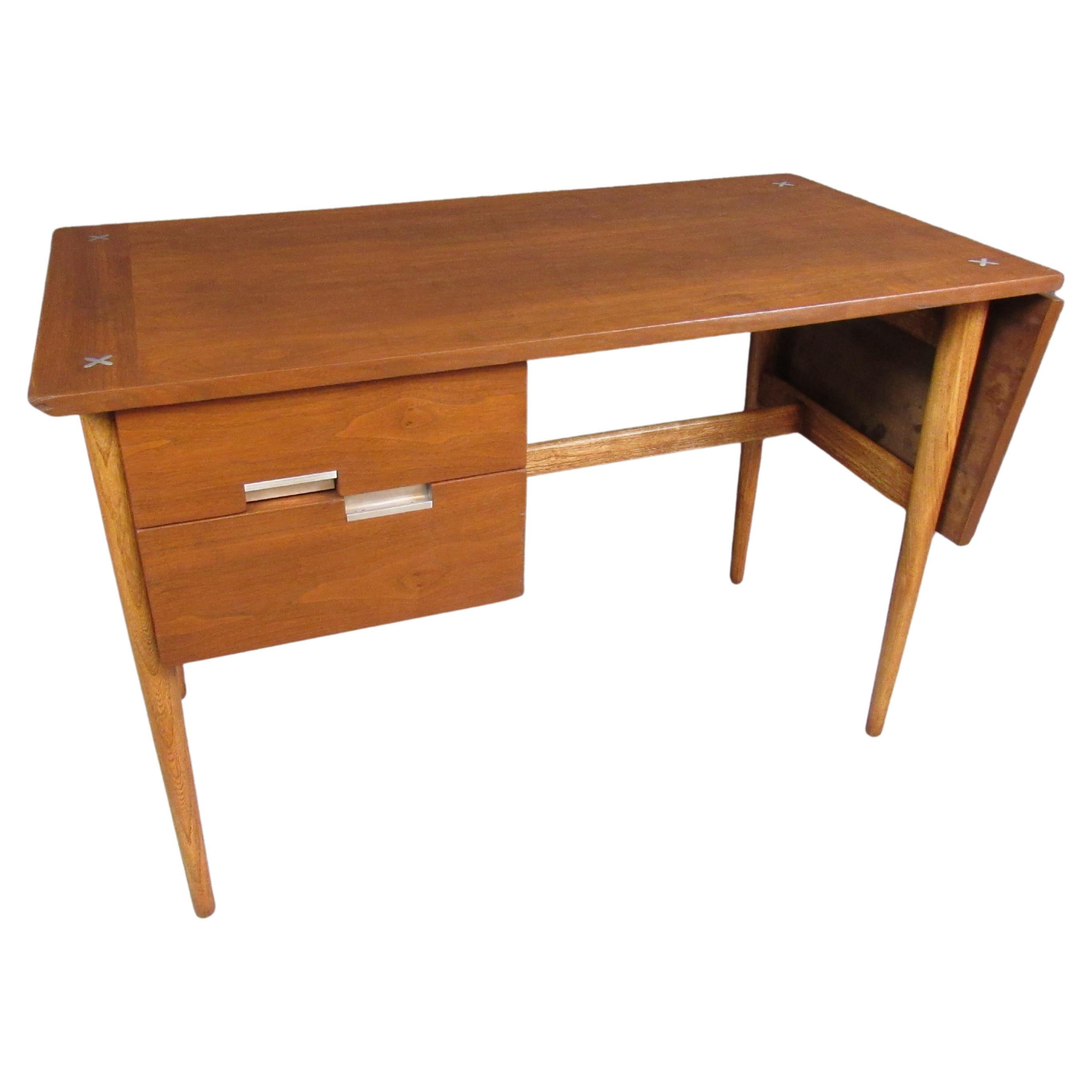American of Martinsville "Accord" Desk by Merton Gershun For Sale at ...