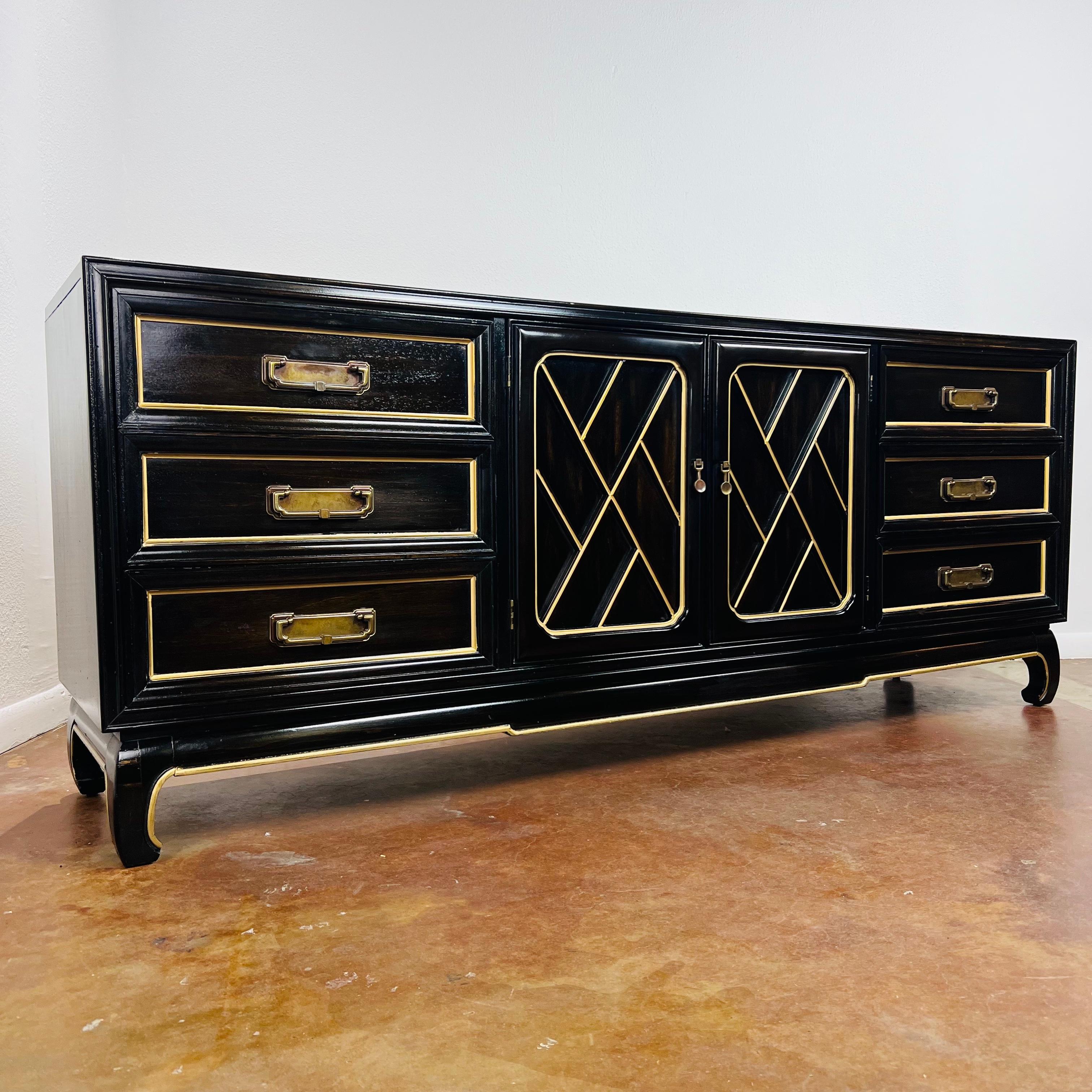 American of Martinsville Chinese Chippendale Dresser For Sale at ...