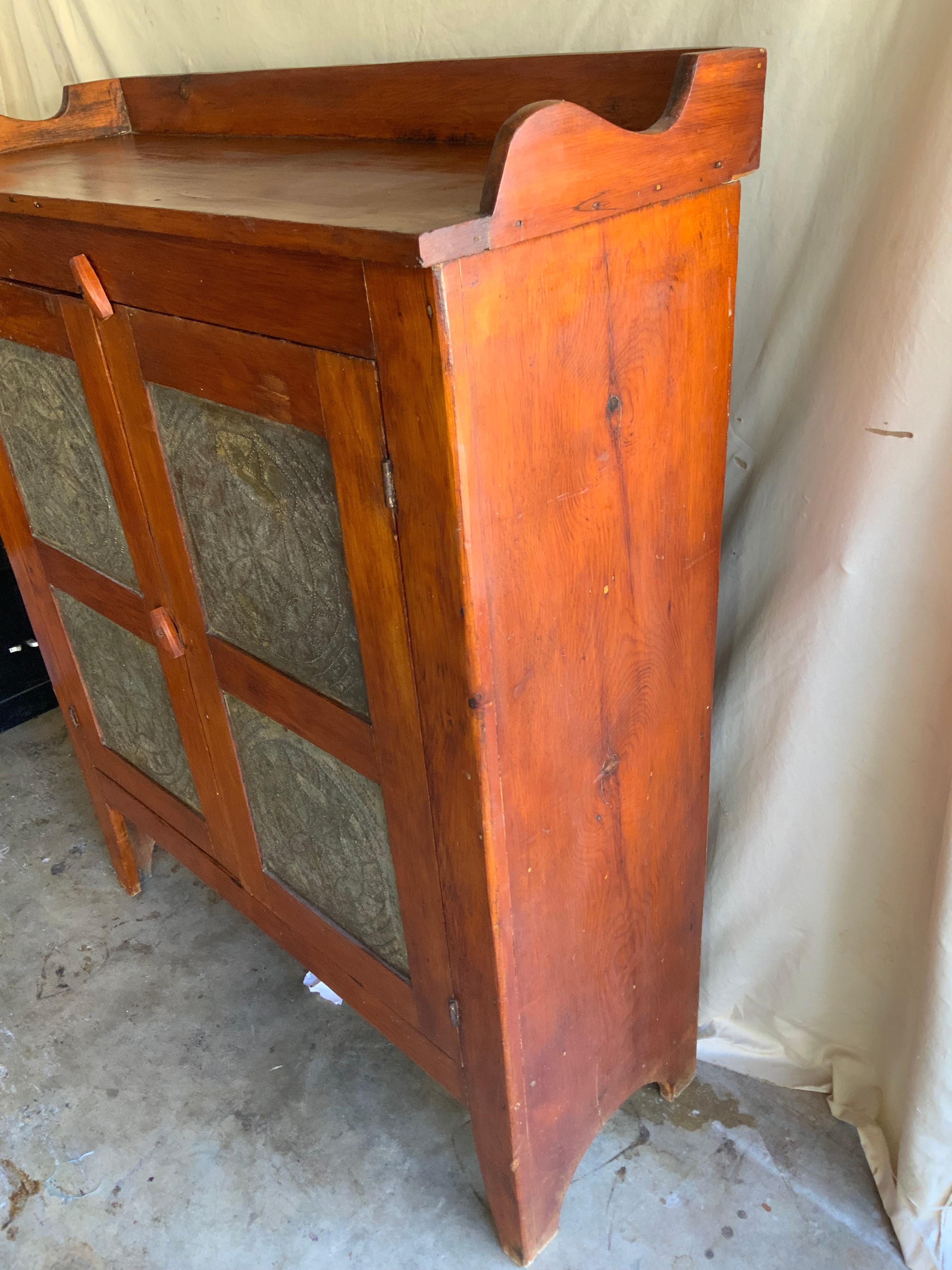 American Poplar and Pine Pie Safe For Sale at 1stDibs