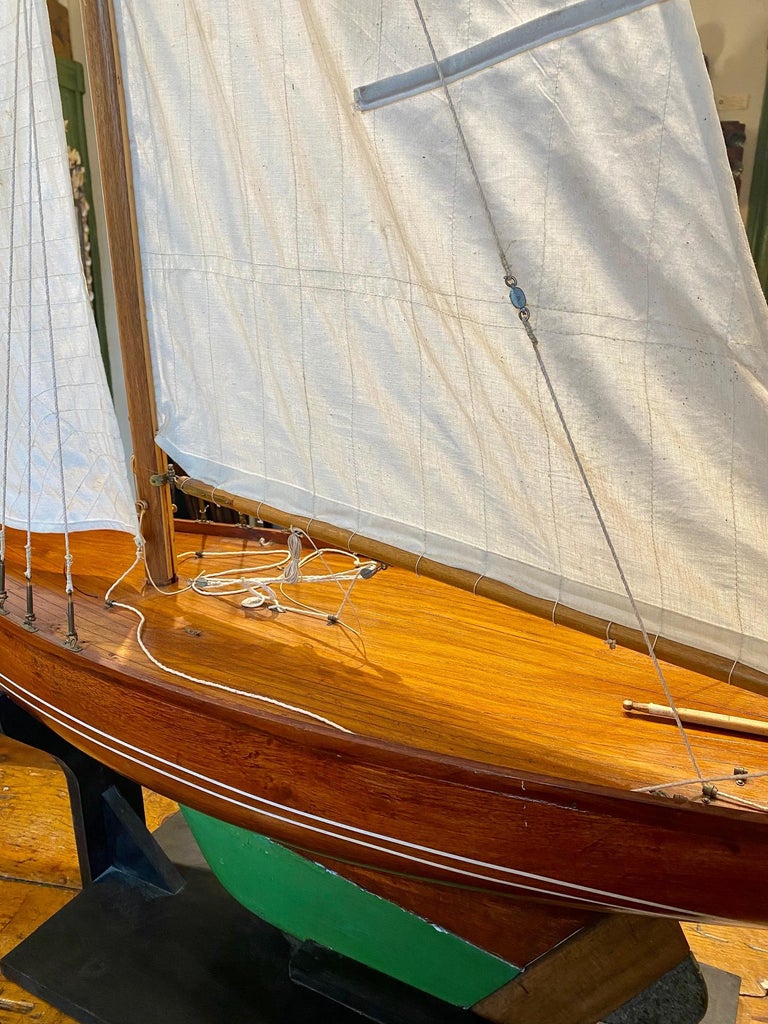 American Sloop Rigged Sailing Pond Model, circa 1900 For Sale at 1stDibs
