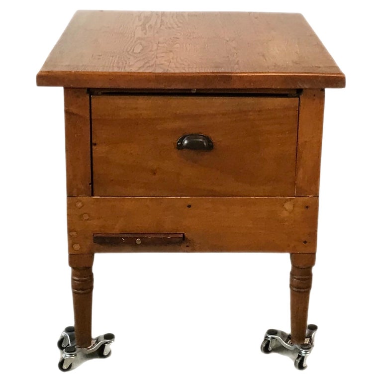 American Solid Oak Butcher Block and Dough Box For Sale at 1stDibs