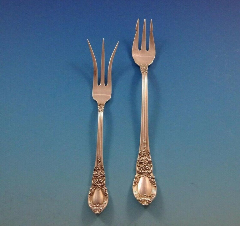 American Victorian by Lunt Sterling Silver Flatware Set 12 Service 115 ...