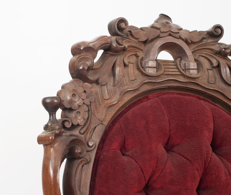 American Victorian Red Velvet Tete-a-tete For Sale at 1stDibs