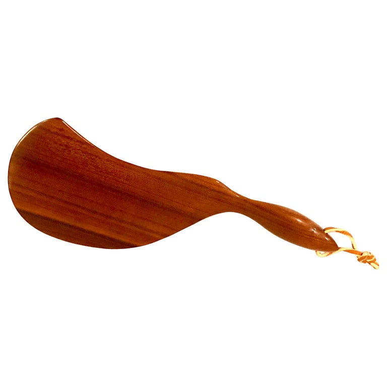 American Walnut Handcrafted Petite Cheese Board For Sale at 1stDibs