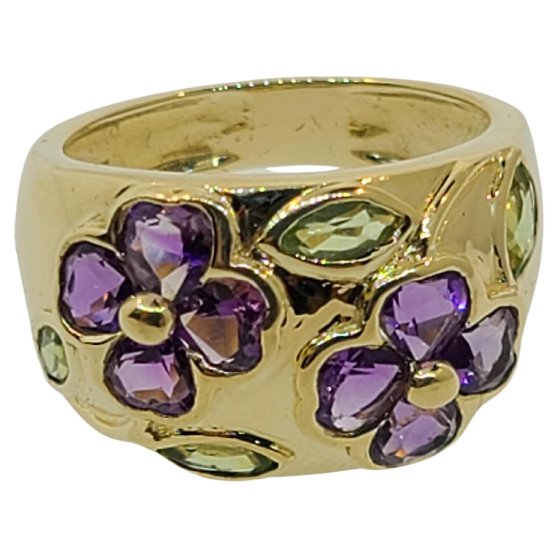 Amethyst And Peridot Yellow Gold Ring at 1stDibs